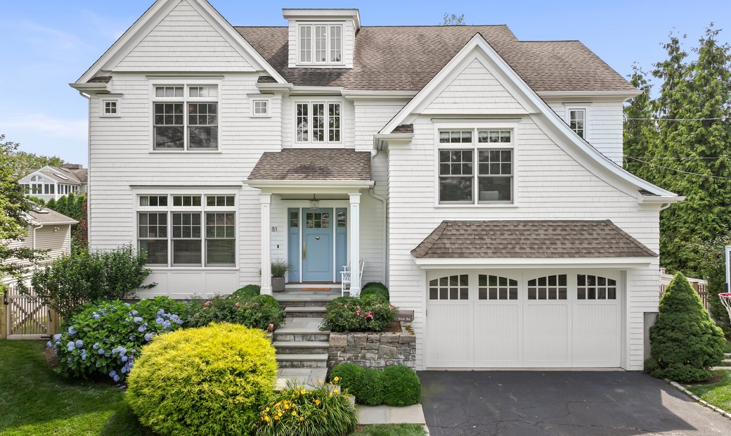 Sensational Nantucket Style Colonial In Fairfield, Connecticut, United ...