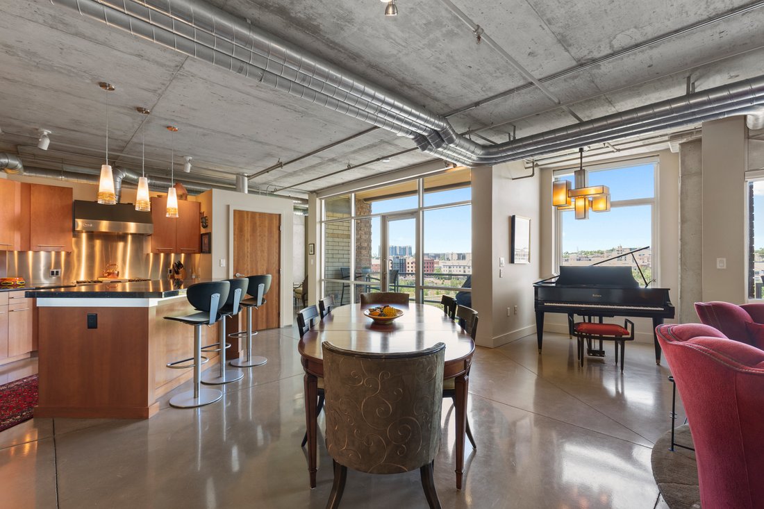 Exquisite Loft Located In The Vibrant Dans Denver, Colorado, états Unis ...