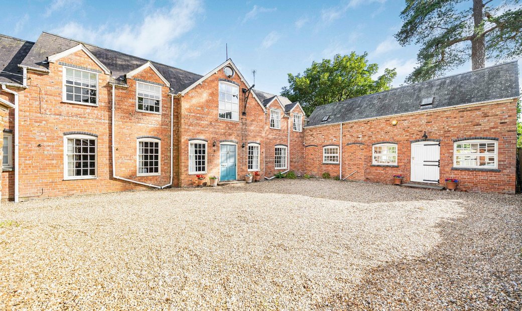 House, Sulgrave Road, Culworth, Nr In Culworth, England, United Kingdom ...