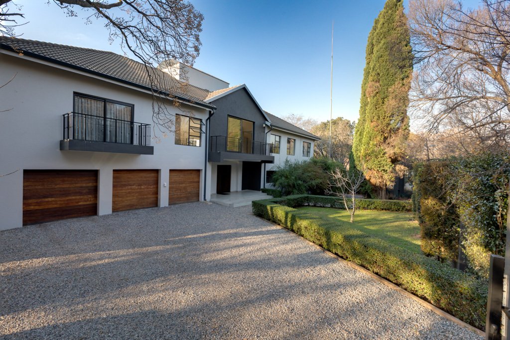 An Expansive Family Home Set On Over In Johannesburg, Gauteng, South ...