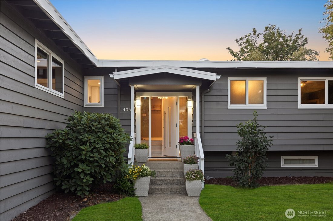 Stylishly Updated Home With Sound Views In In Burien, Washington ...