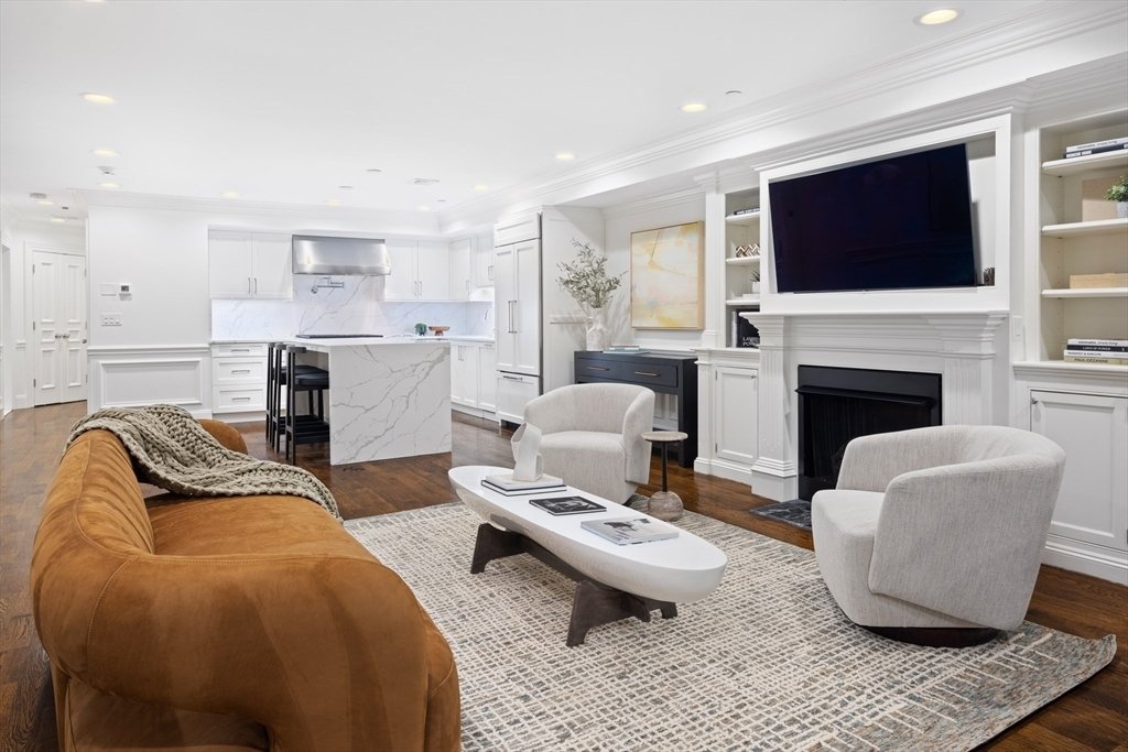 3 Bedrooms Townhouse In Boston, Massachusetts, United States For Sale ...