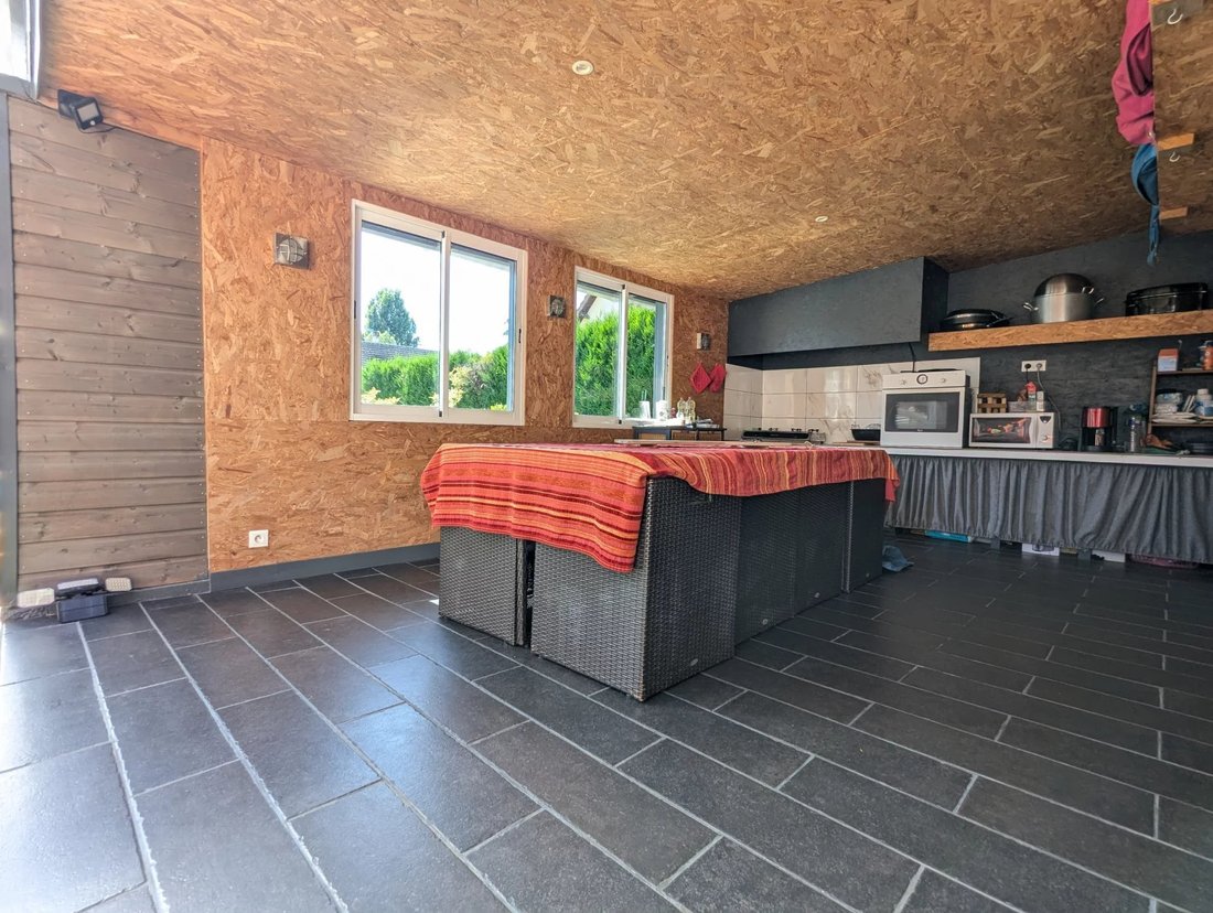 Pacy Sur Eure House In Pacy Sur Eure, Normandy, France For Sale (15976627)