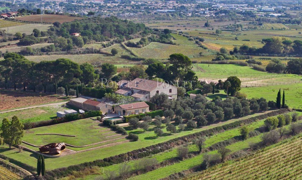 85 Hectare Wine Growing Estate, Including 12 In Montpellier, Occitanie ...