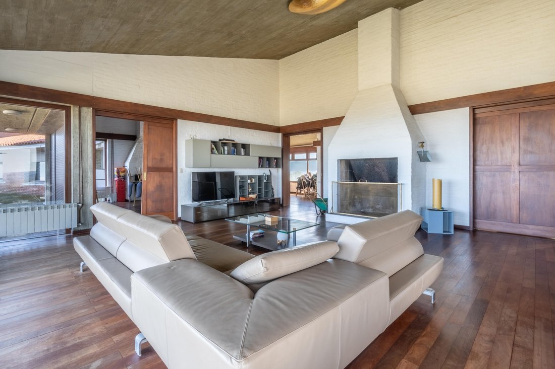 1000 Hectares With Farmhouse In Garzón In Garzón, Maldonado Department ...