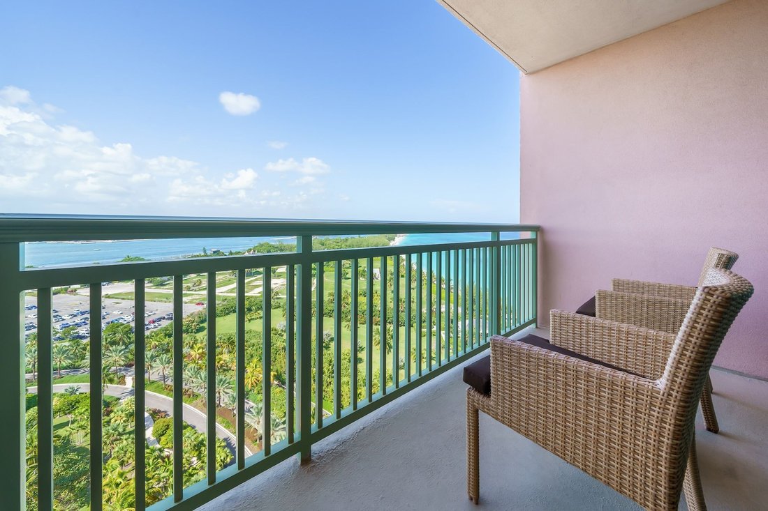 Elevated Beachfront Living At In Paradise Island, New Providence, The Bahamas For Sale (15978855)