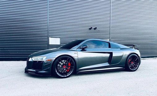 Audi R8 for sale | JamesEdition
