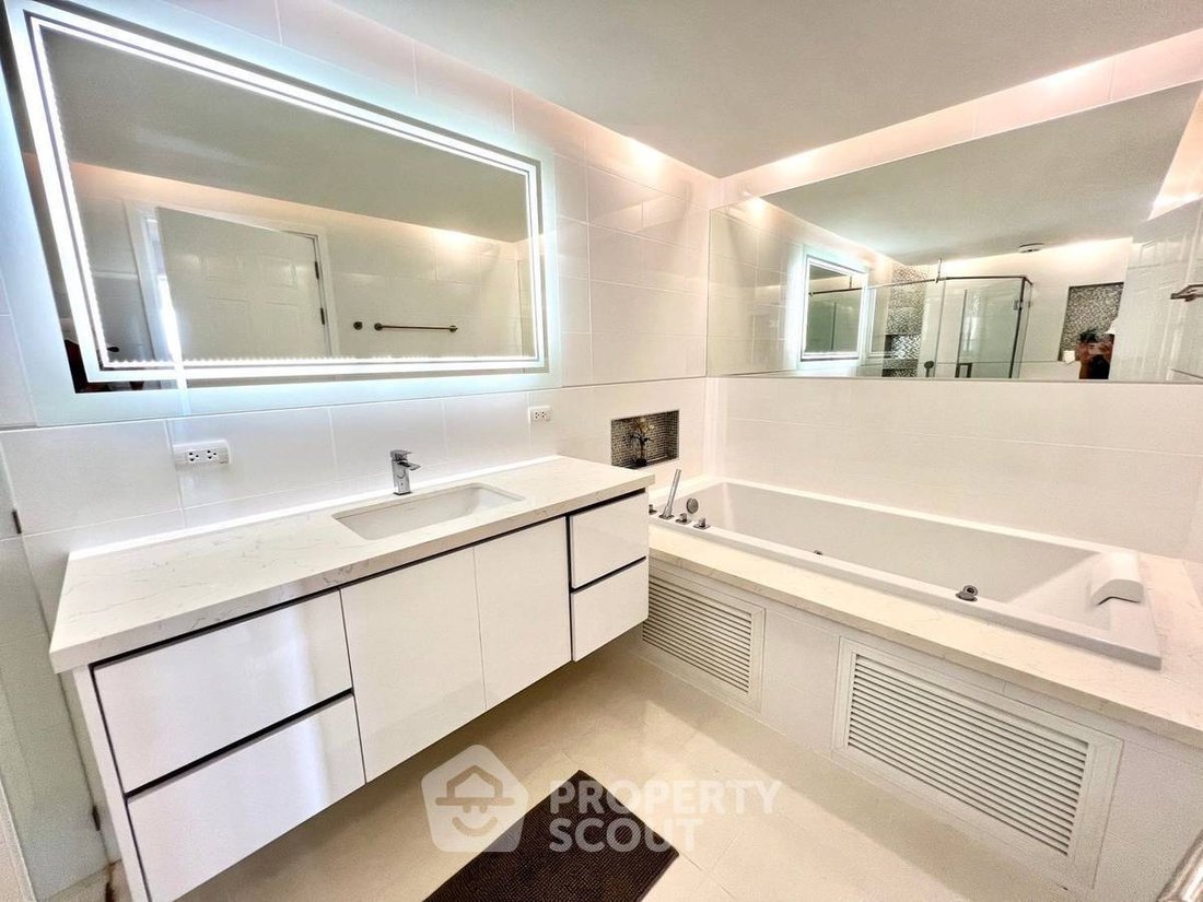 Maison De 2 Chambres Dans Nong Kae, Province De Prachuap Khiri Khan ...