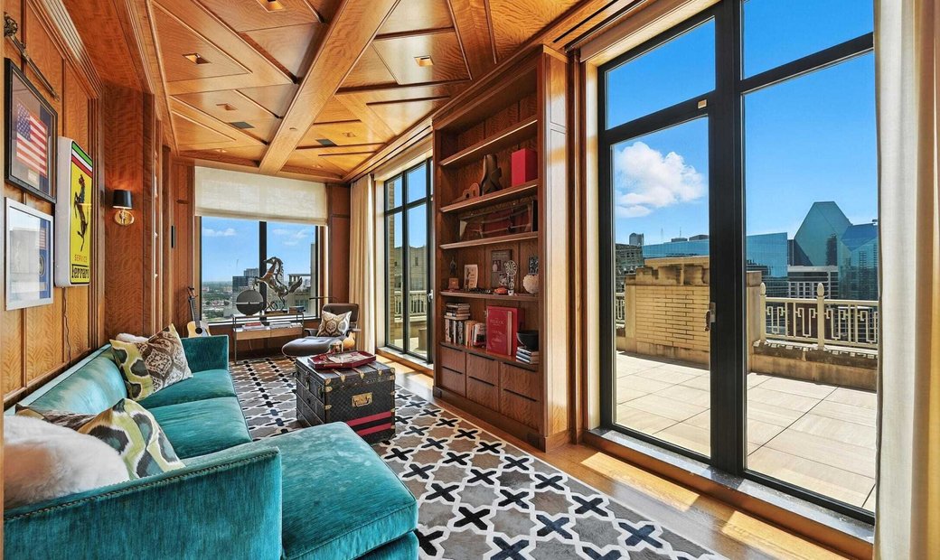 Ritz Carlton Full Floor Penthouse With In Dallas, Texas, United States ...