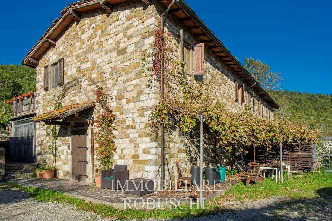 Il Poderino In Poggio Gherardo, Tuscany, Italy For Sale (15984900)