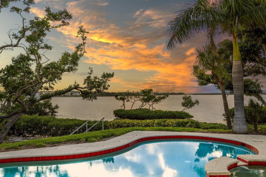 Exceptional Waterfront Property In In Longboat Key, Florida, United ...