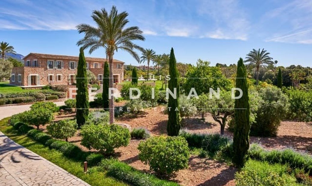 Paradise Dream, Mediterranean In Santa Maria Del Cami, Balearic Islands ...