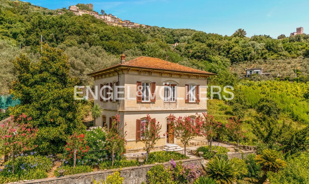 W 02 Z9 An | Villa Liberty Da Ristrutturare Con In Romito Magra ...