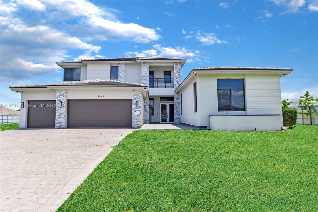 House Southwest Ranches In Southwest Ranches, Florida, United States ...