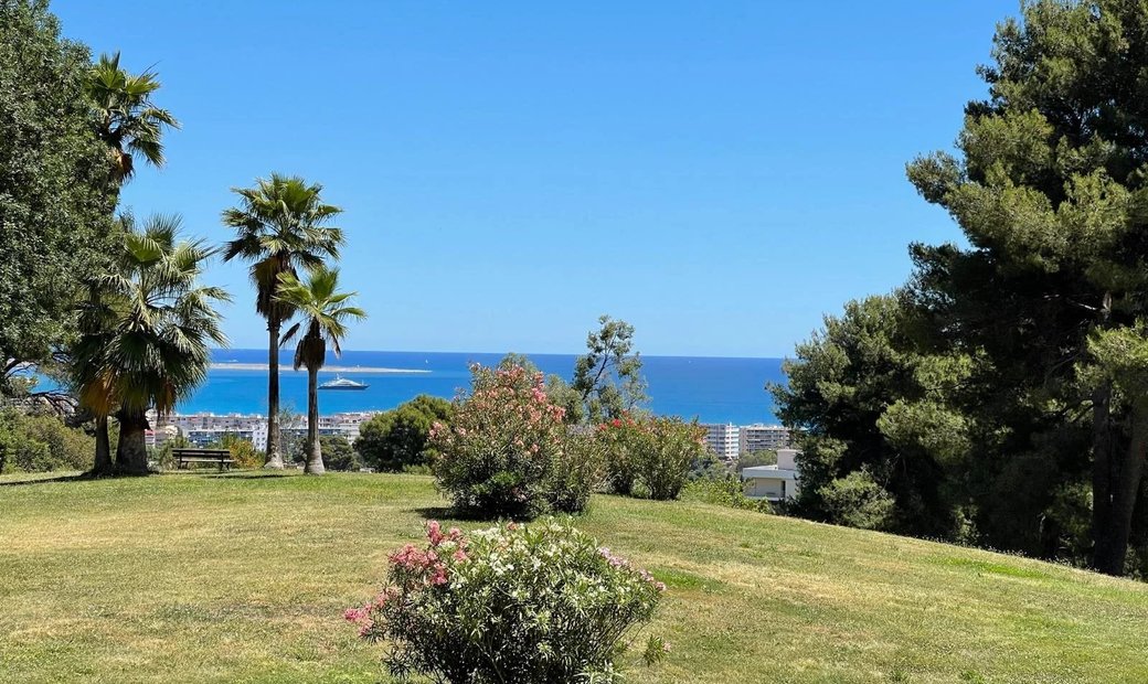 Cagnes Sur Mer Apartment In Cagnes Sur Mer, Provence Alpes Côte D'azur ...