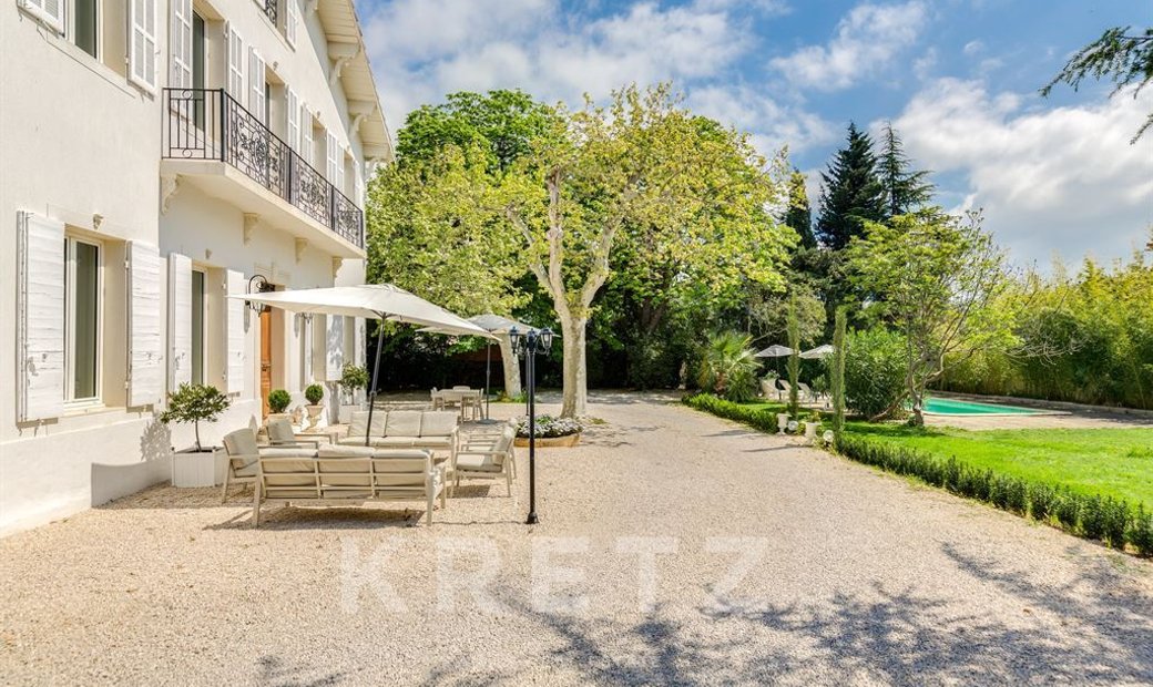 House, Marsella En Marsella, Provenza Alpes Costa Azul, Francia En ...