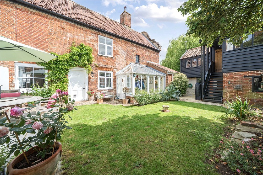 The Mansion House, As Mentioned In Pevsner In Hingham, England, United ...