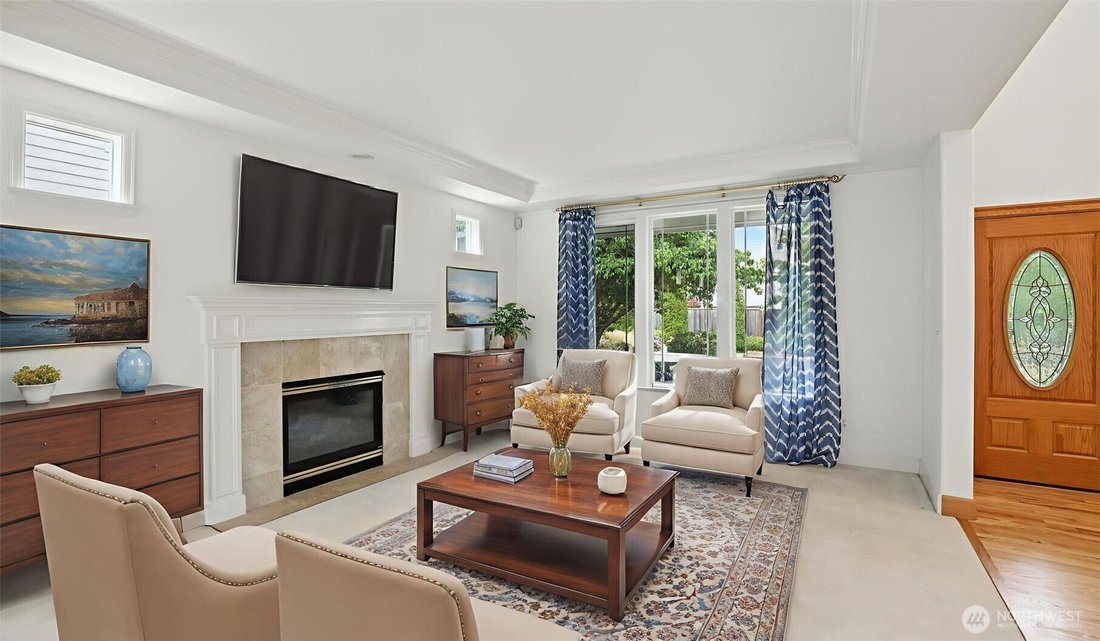 Immaculately Maintained Delightful Home In Renton, Washington, United ...