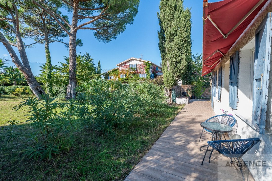 Unique Property With Pool On 9000 M² Of Land In Castelnau Le Lez ...