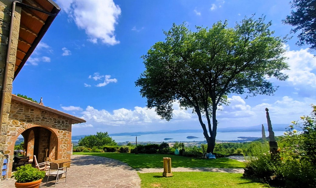 Stone Farmhouse With A Wonderful Lake View In Umbria, Italy For Sale ...