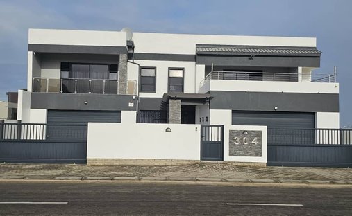 Luxury homes for sale in Namibia | JamesEdition