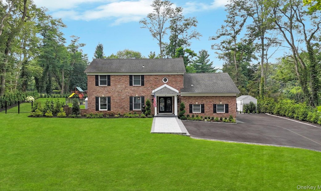 Strathmore In Huntington Station, New York, United States For Sale ...