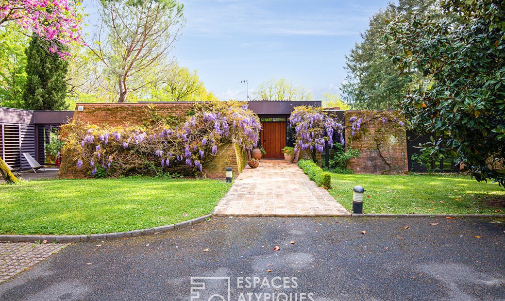 Architect Designed House With Swimming Pool In An In Albi, Occitanie ...