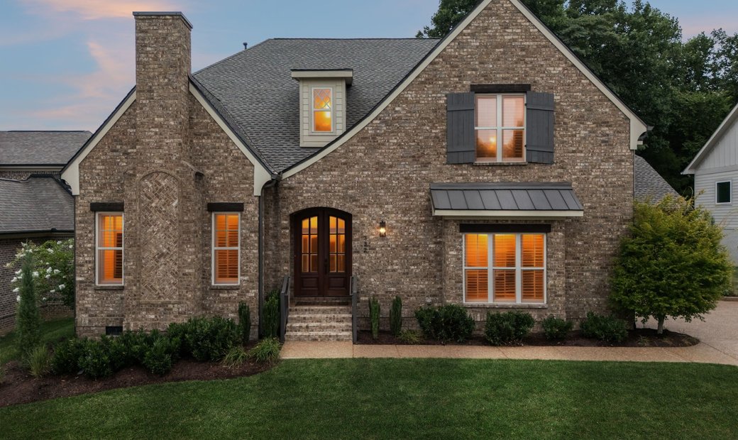 Custom Luxury Living In Coveted Ladd Park In Franklin, Tennessee ...