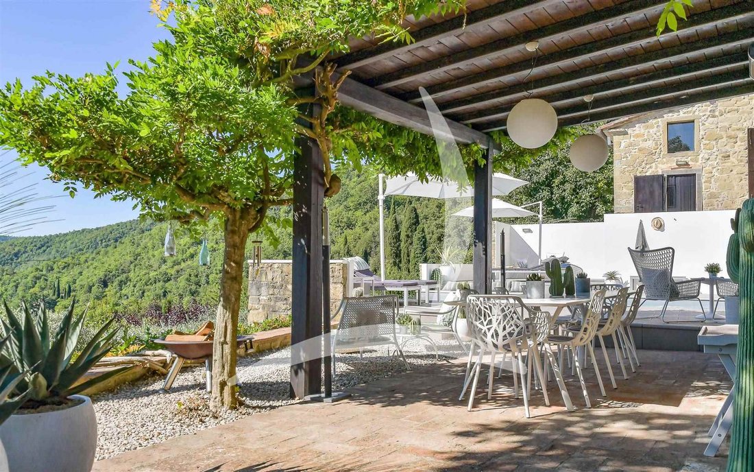 Rustico Cortona In Cortona, Tuscany, Italy For Sale (16032827)
