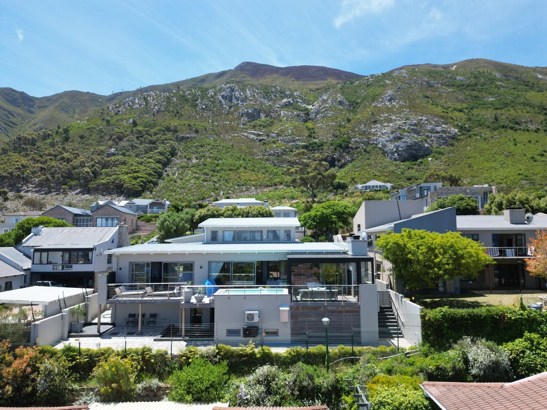 Stunning Modern Contemporary Home, In Hermanus, Western Cape, South ...