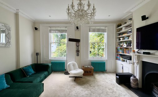 Luxury condos for sale in London, England, United Kingdom | JamesEdition