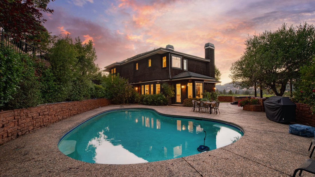 Exquisite Custom Built San Anselmo In San Anselmo, California, United ...