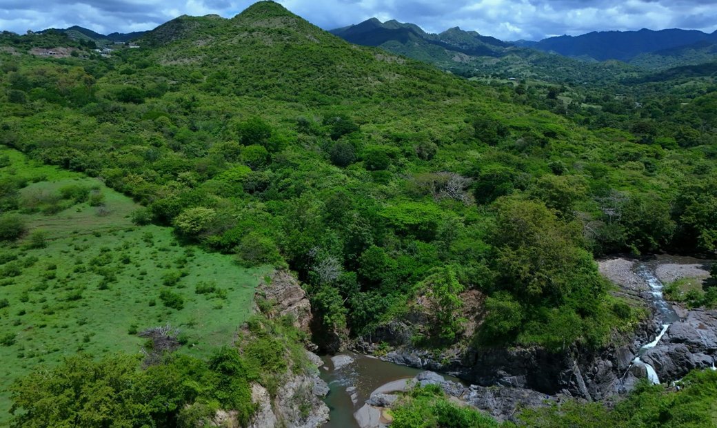 Solar Pasto In Coamo, Coamo, Puerto Rico For Sale (16045667)