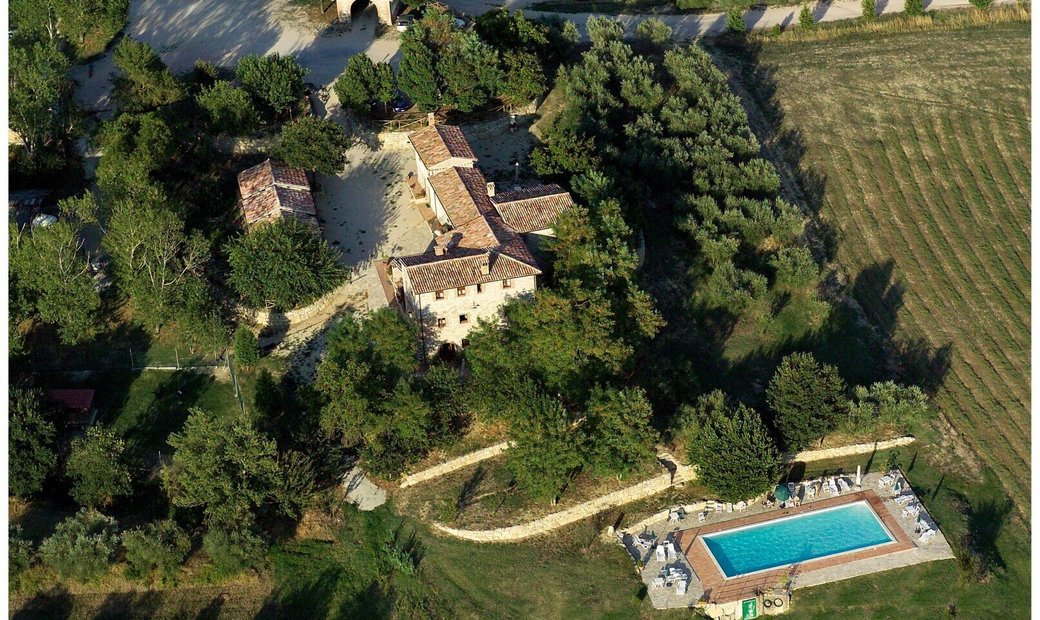 Mansión Histórica Con Spa Y Maravillosas Vistas De Todi En Todi, Umbría ...