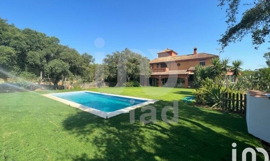 Hacienda / Cortijo 8 Dormitorios 296 M2 In Lepe, Andalusia, Spain For ...