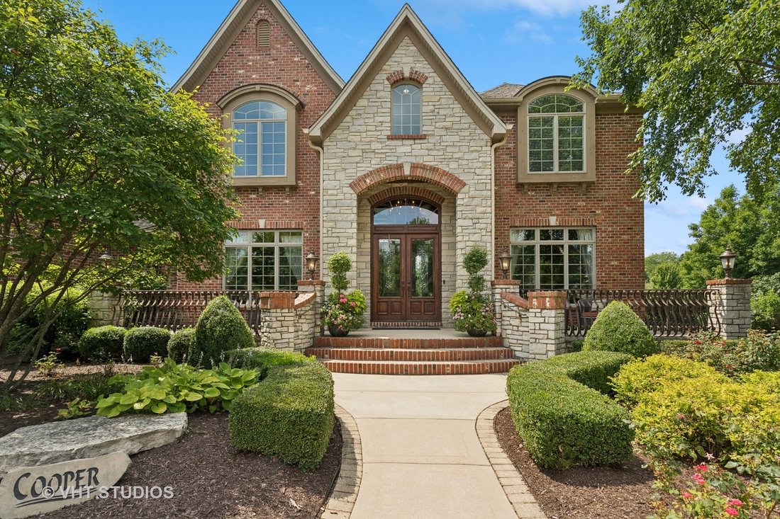 Extraordinary Custom Built Estate In Batavia, Illinois, United States ...