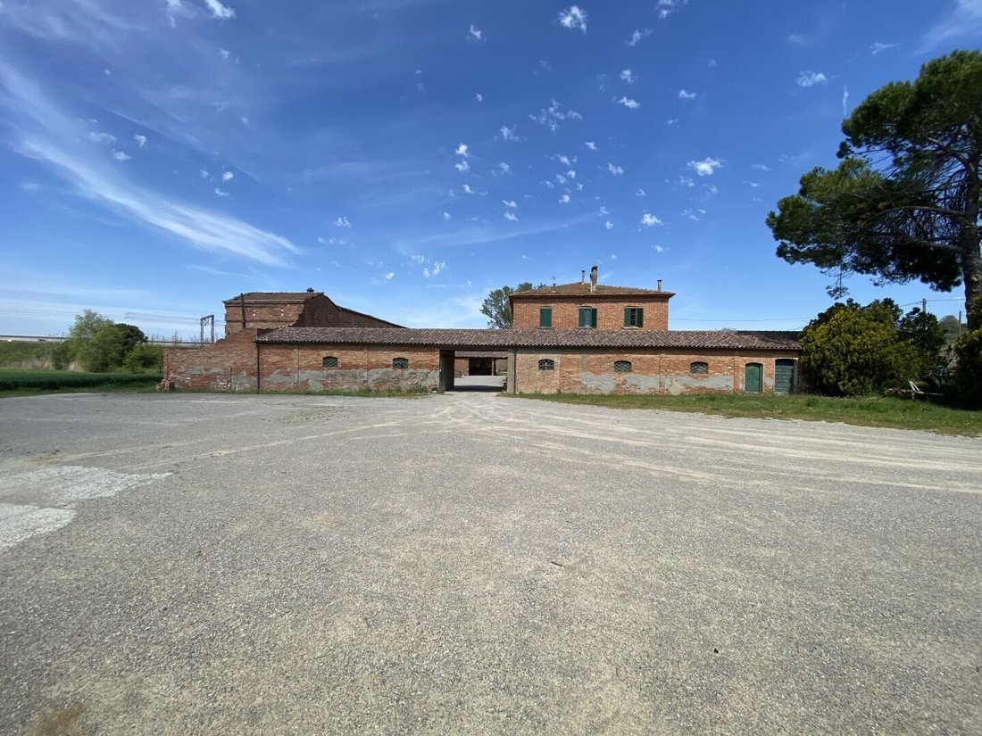 Domaine Vino Nobile Di Montepulciano, Sienne Dans Valiano, Toscane ...
