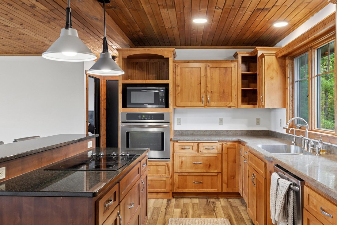 22910 S Shore Drive, Emily, Mn, 56447 Dans Emily, Minnesota, états Unis ...