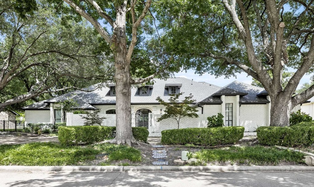Reimagined Home On The Bent Tree Country Club In Dallas, Texas, United ...