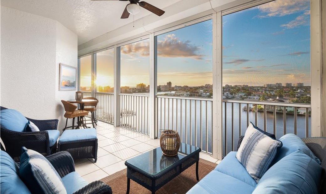 Expansive Eighth Floor End Unit Condominium In Naples, Florida, United ...