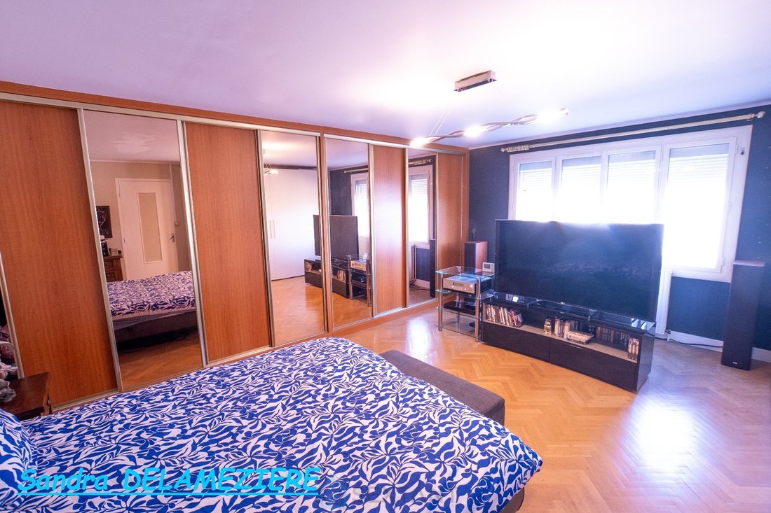 Commercial Property With Apartment And In Amiens, Hauts De France ...