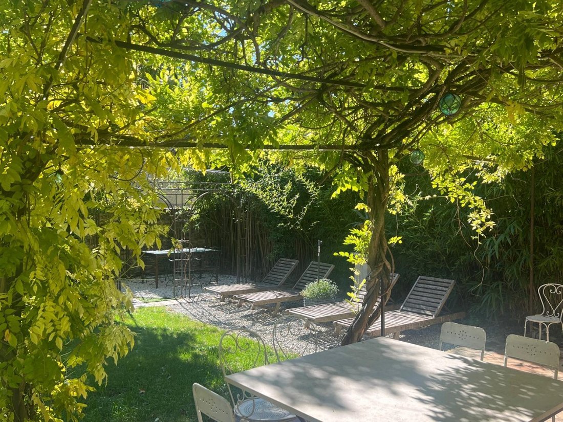 A Haven Of Serenity 30 In Saint Didier, Provence Alpes Côte D'azur ...