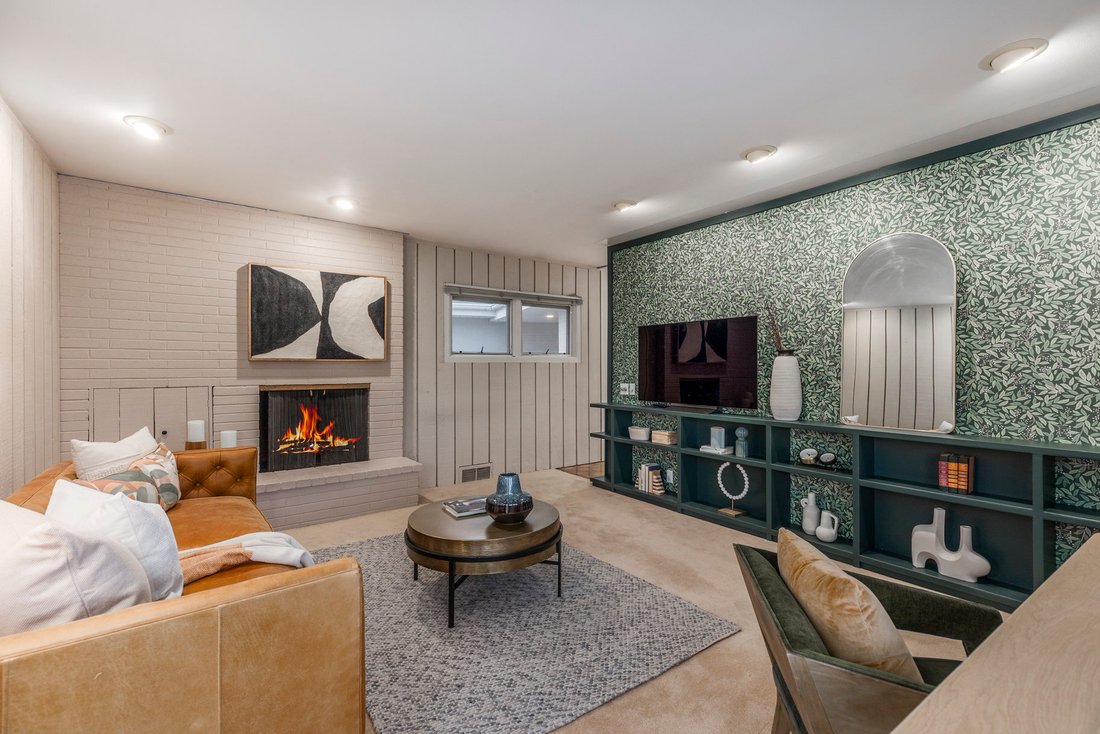 East Bench Mid Century Modern With Iconic En Salt Lake City, Ut, United ...