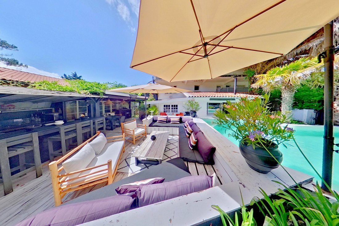 Villa 6 Chambres Cap Ferret In Lège Cap Ferret, Nouvelle Aquitaine, France For Sale (16066596)