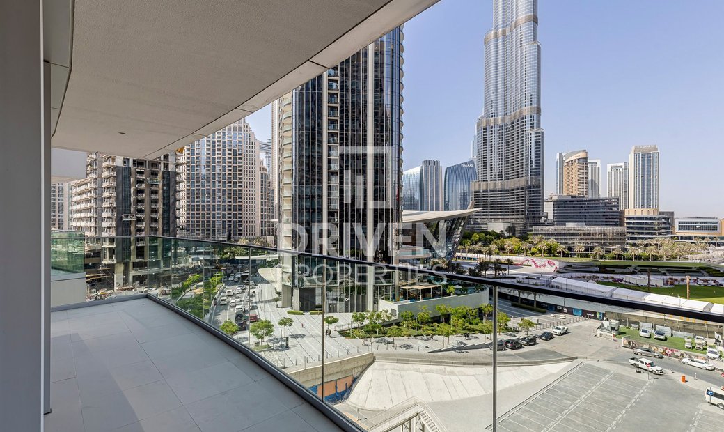 Burj Khalifa View | Largest Layout | In Dubai, Dubai, United Arab ...