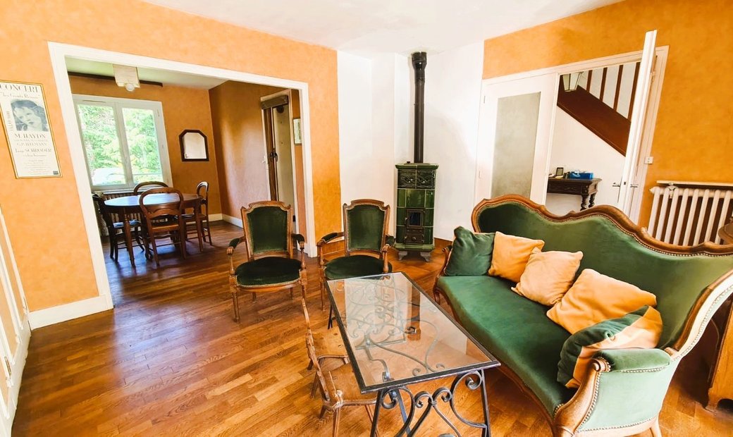 Traditional House For Sale, 6 Rooms Maule In Maule, île De France ...