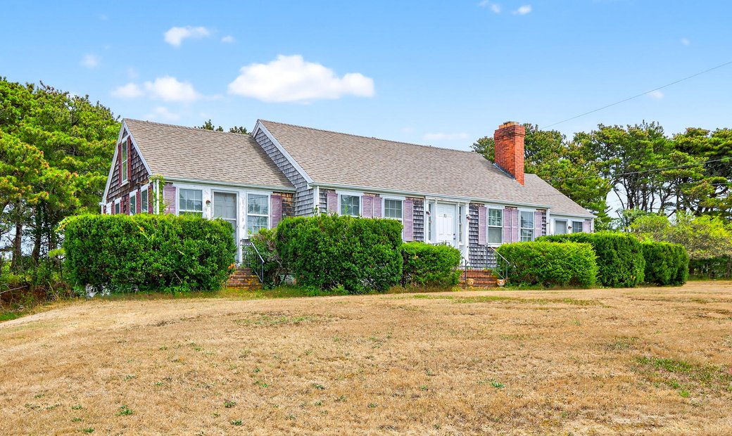 Classic Cape Cod Charm On 1.47 Acres In In Truro, Massachusetts, United ...