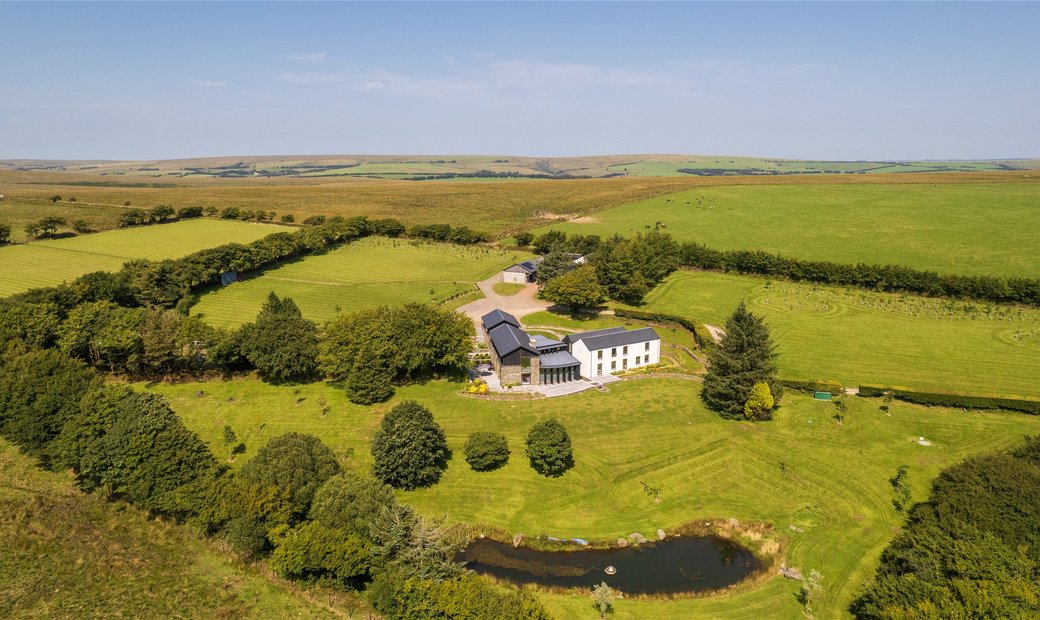 6 Bedroom Detached House For Sale In In Simonsbath, England, United ...