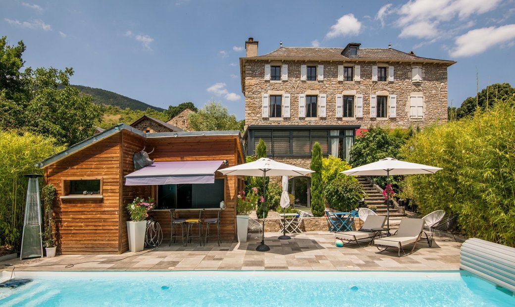 Charming Residence Gorges Du Tarn Pool Spa In Verrières, Occitanie ...