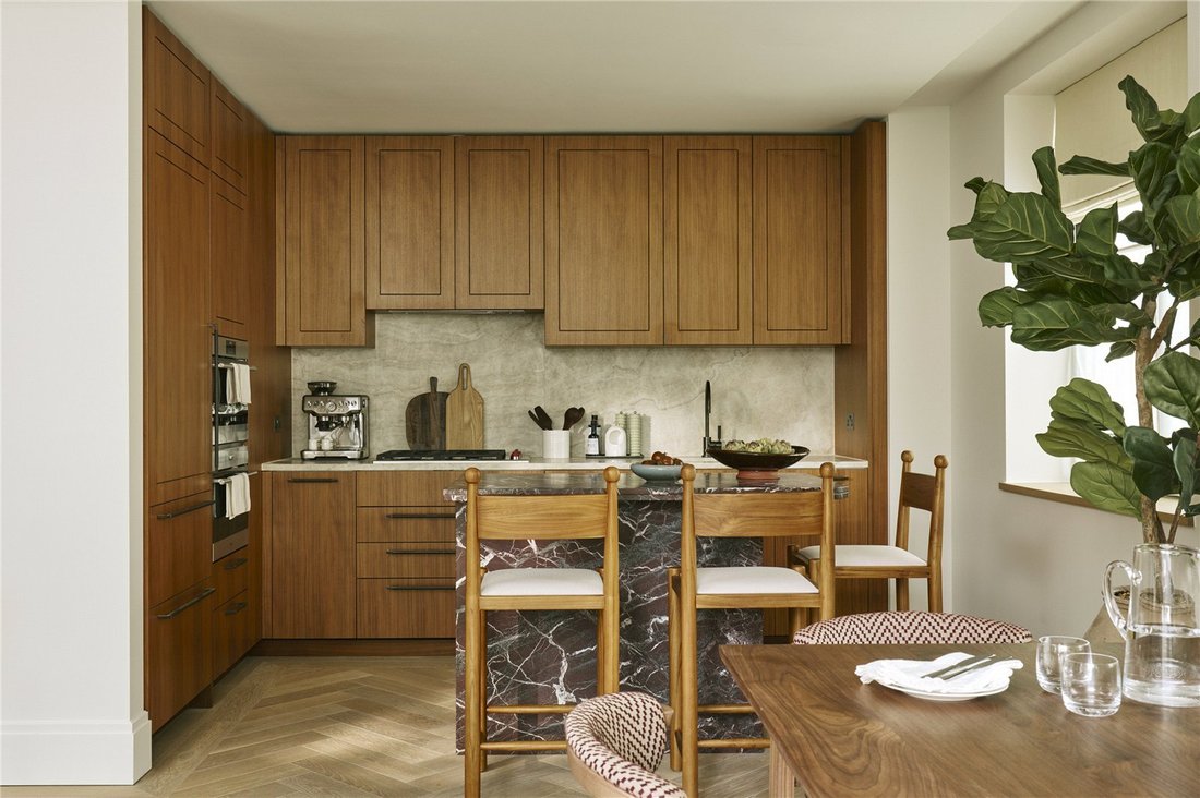 Residence 7, 9 Mulberry Square, Chelsea In London, England, United ...